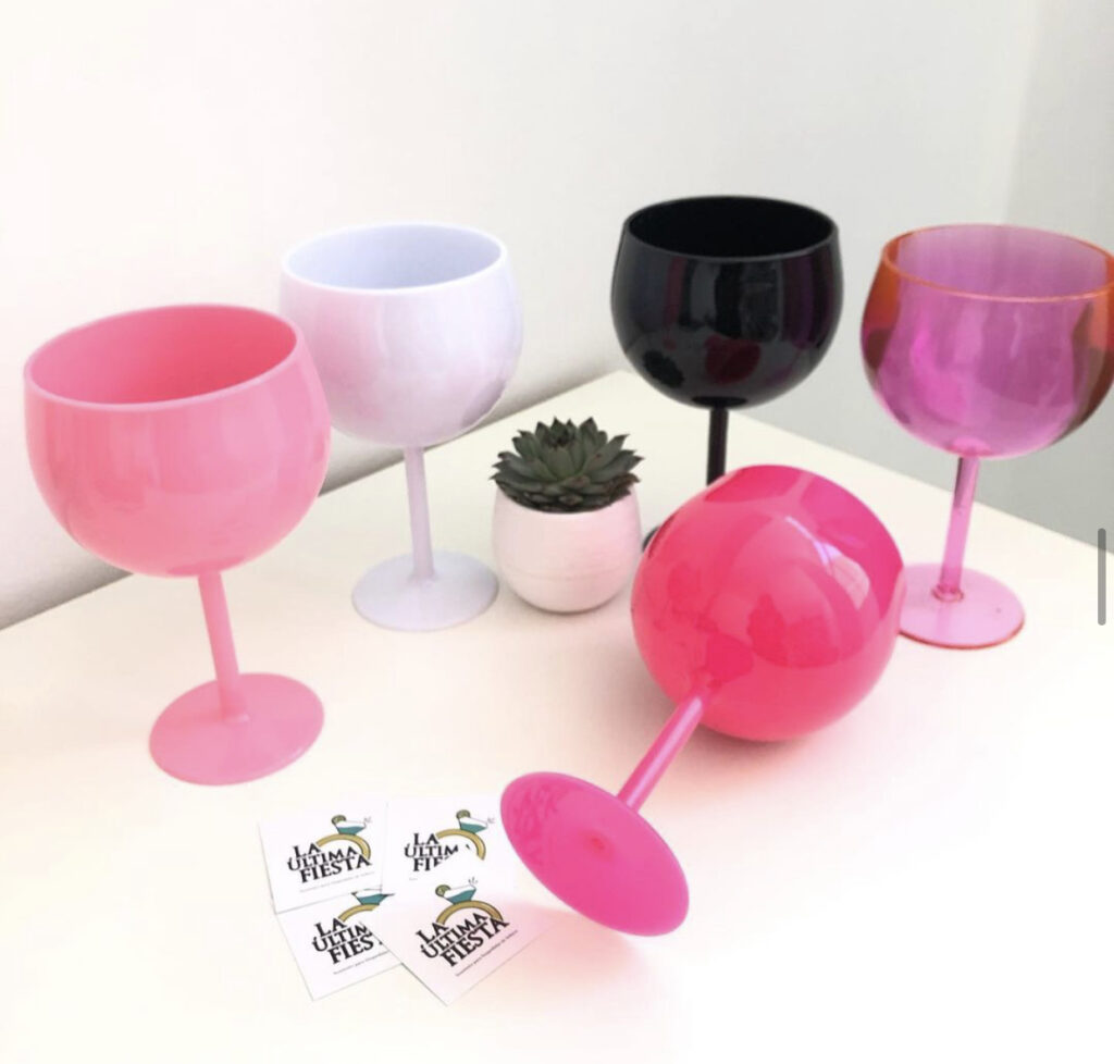 Copas acrílicas personalizadas – La Ultima Fiesta